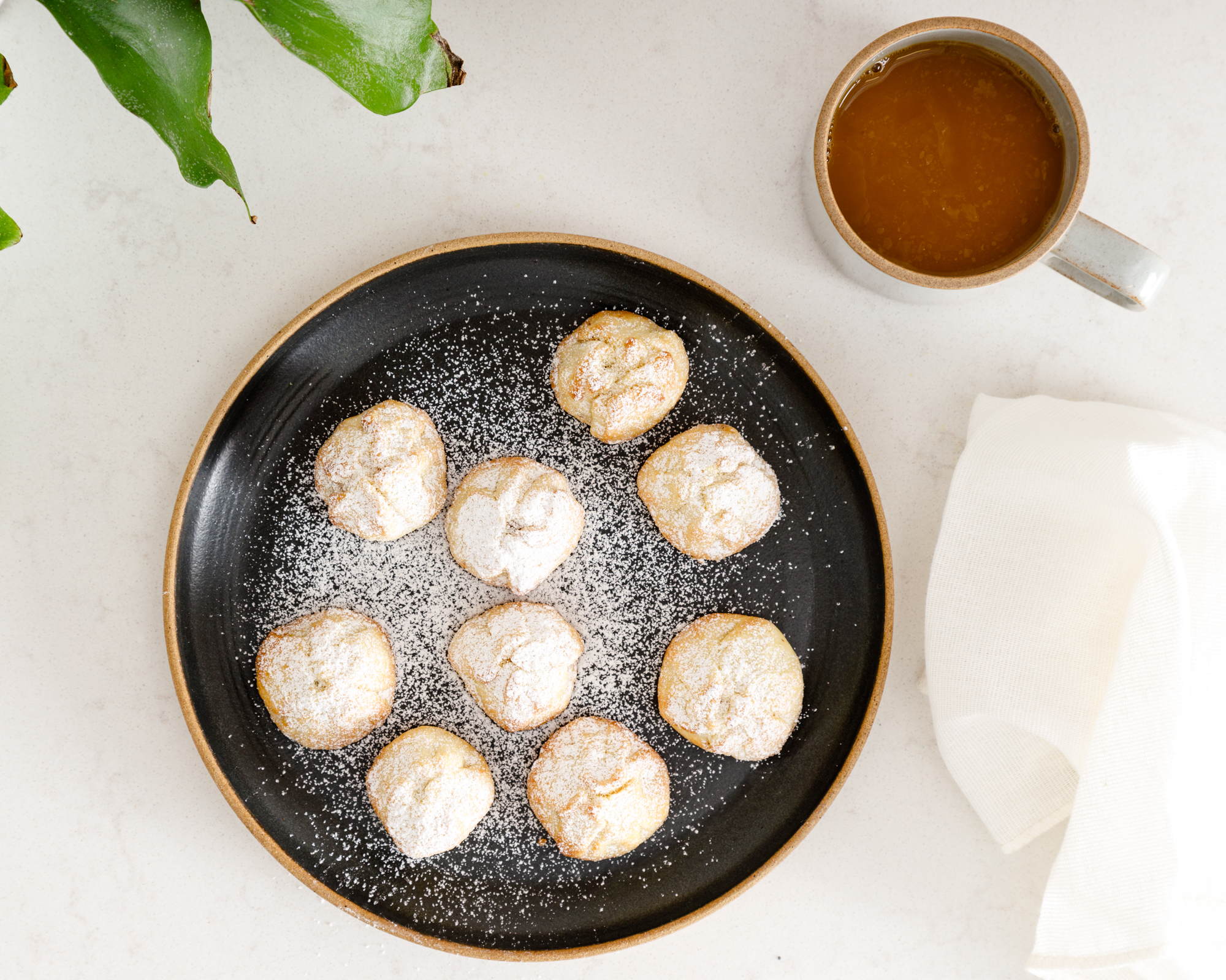 Buccellati Cookies - Serving Size 18 — Brava | Brava Home